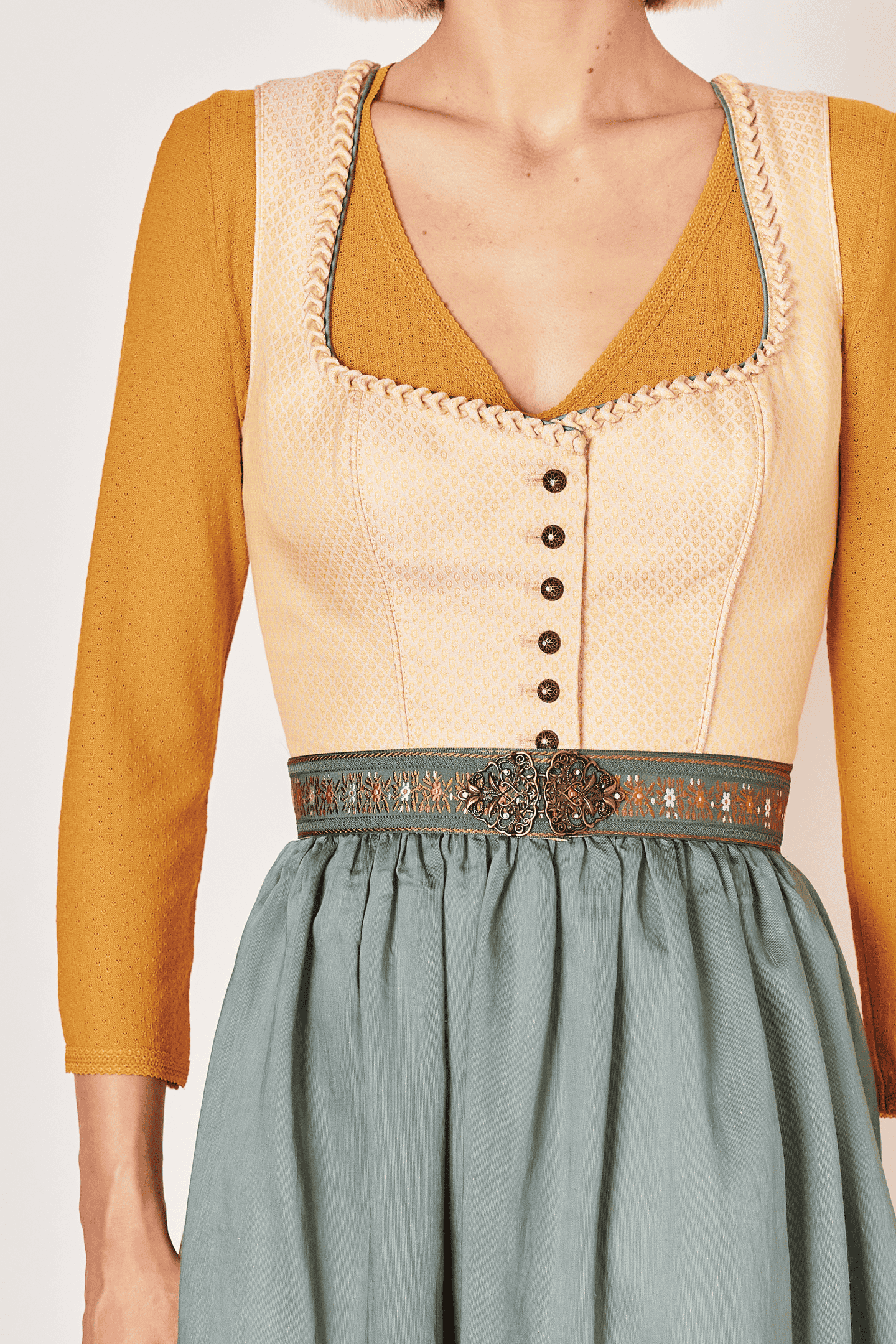 Dirndl Lotta (60cm) in yellow in Julia Trentini Online Shop