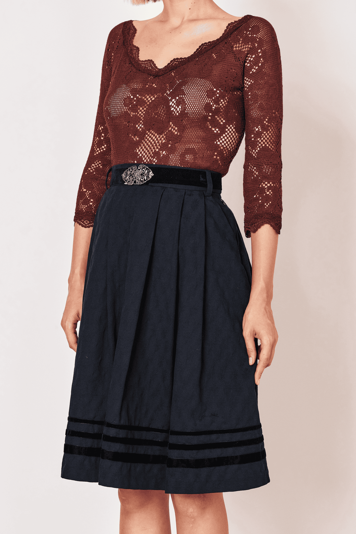 Rock Constanze (60cm) in schwarz im Julia Trentini Online Shop