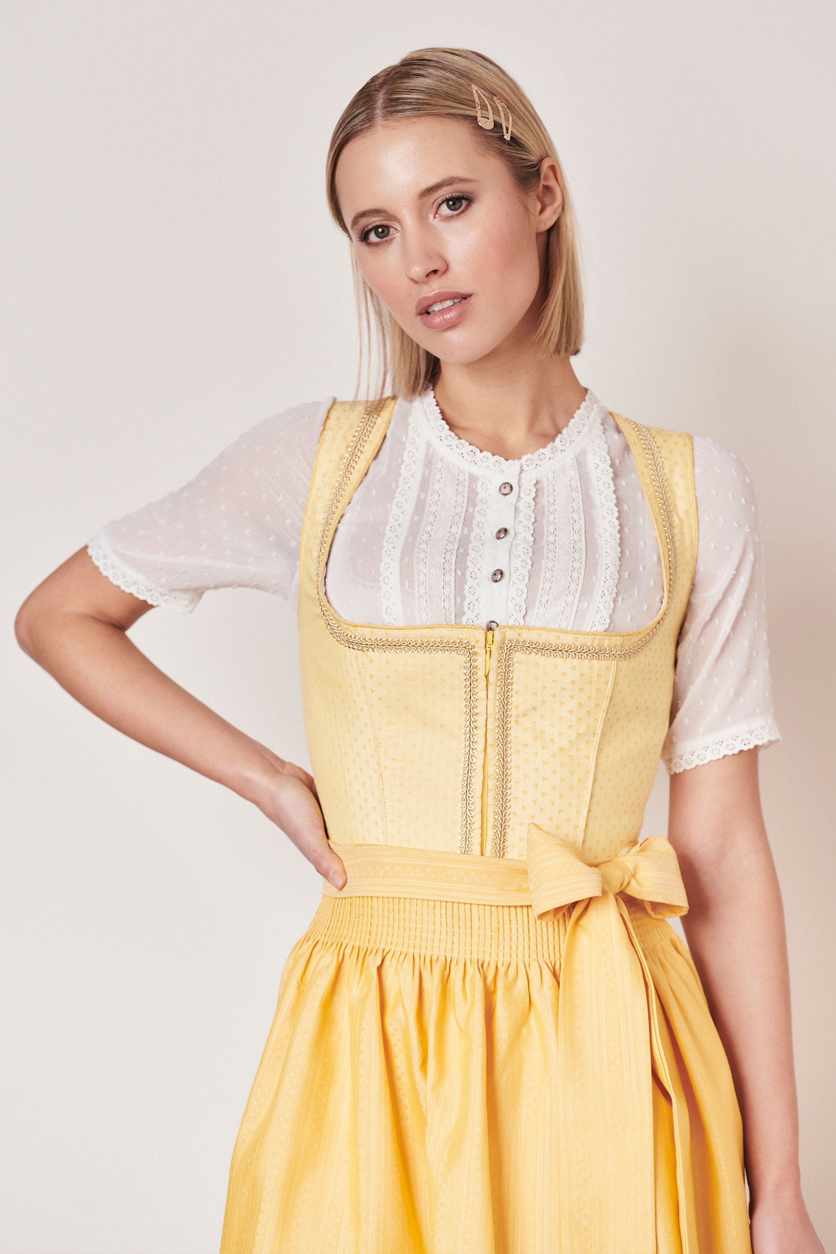 Dirndl Vivienne (60cm) in yellow in Julia Trentini Online Shop
